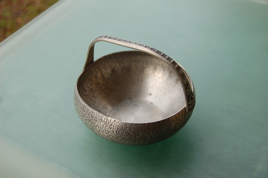 Eik Tinn Norway Tin Bowl With Handle / Basket Bowl / 60s / Bowl With ...