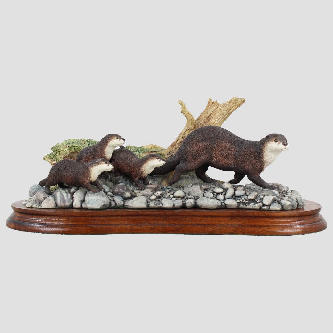 Keeping up Border Fine Arts Otters - Etsy