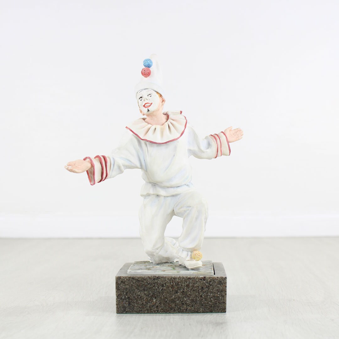 The Applause Border Fine Arts Characters - Etsy