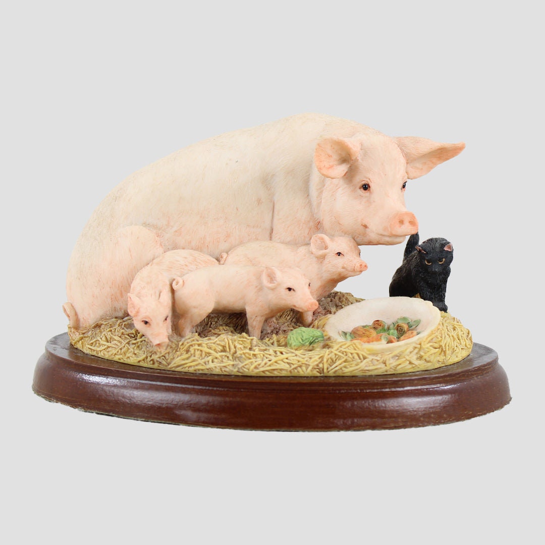 Bertha and Moses Border Fine Arts Pigs - Etsy