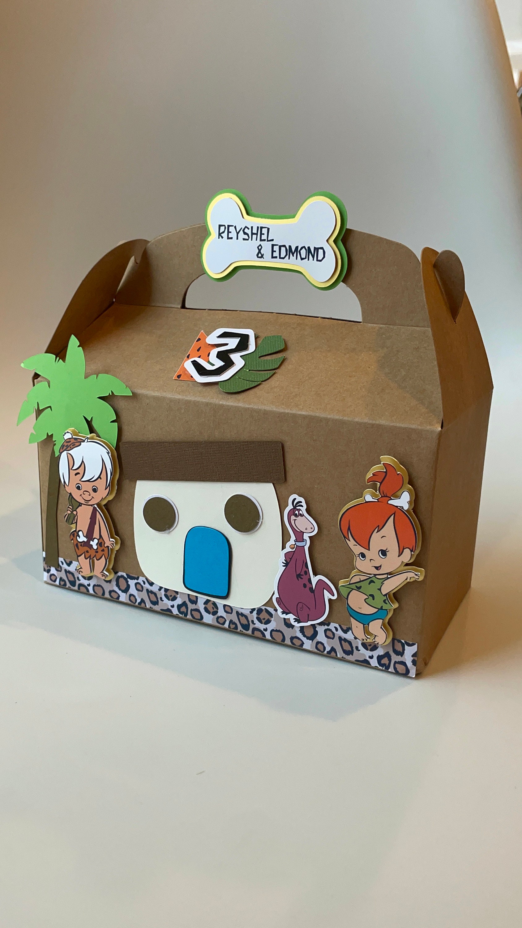 Favor/gable Box Flintstones - Etsy