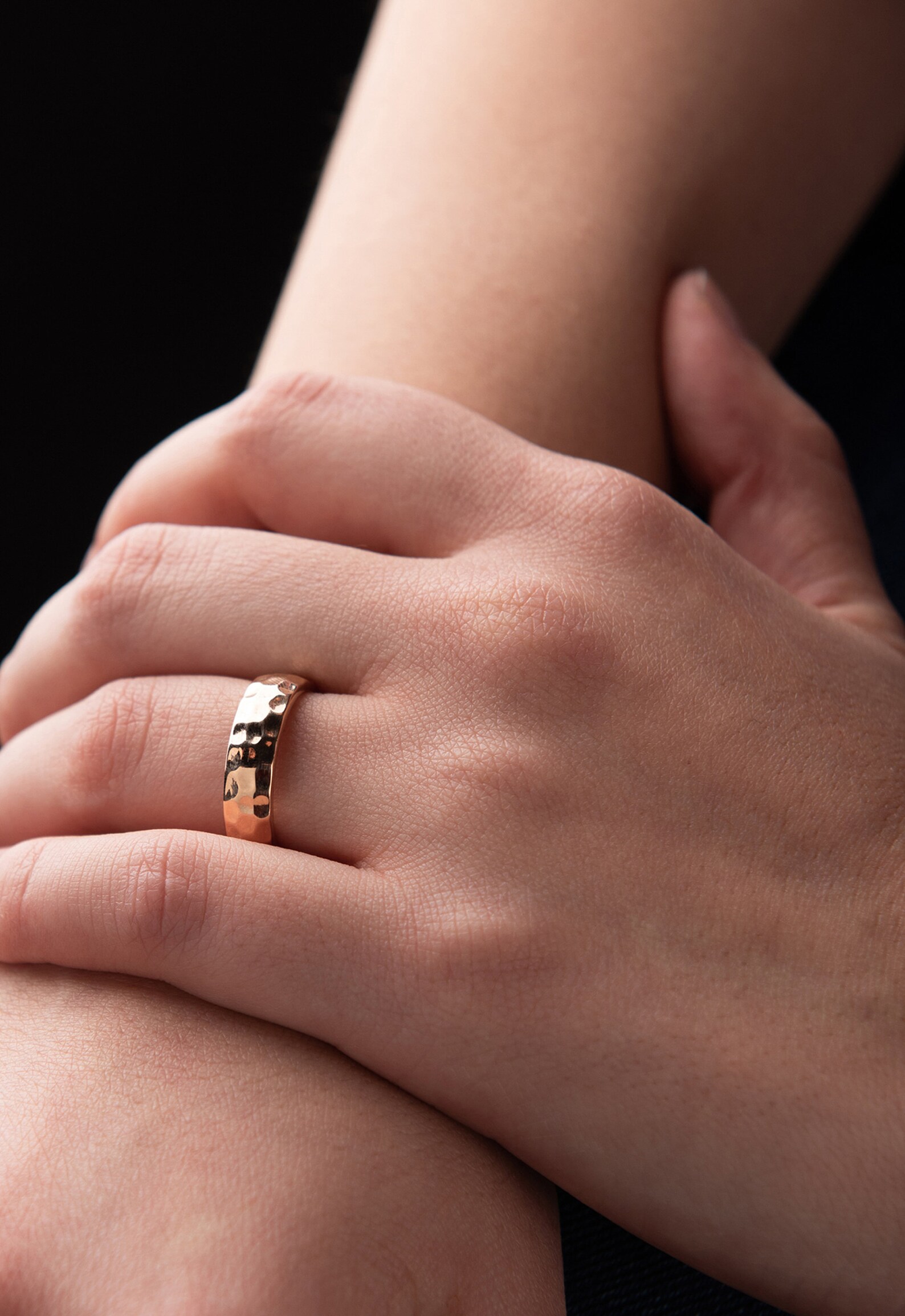 14K Solid Gold Hammered Wedding Ring, Gold Textured Ring, Hammered ...