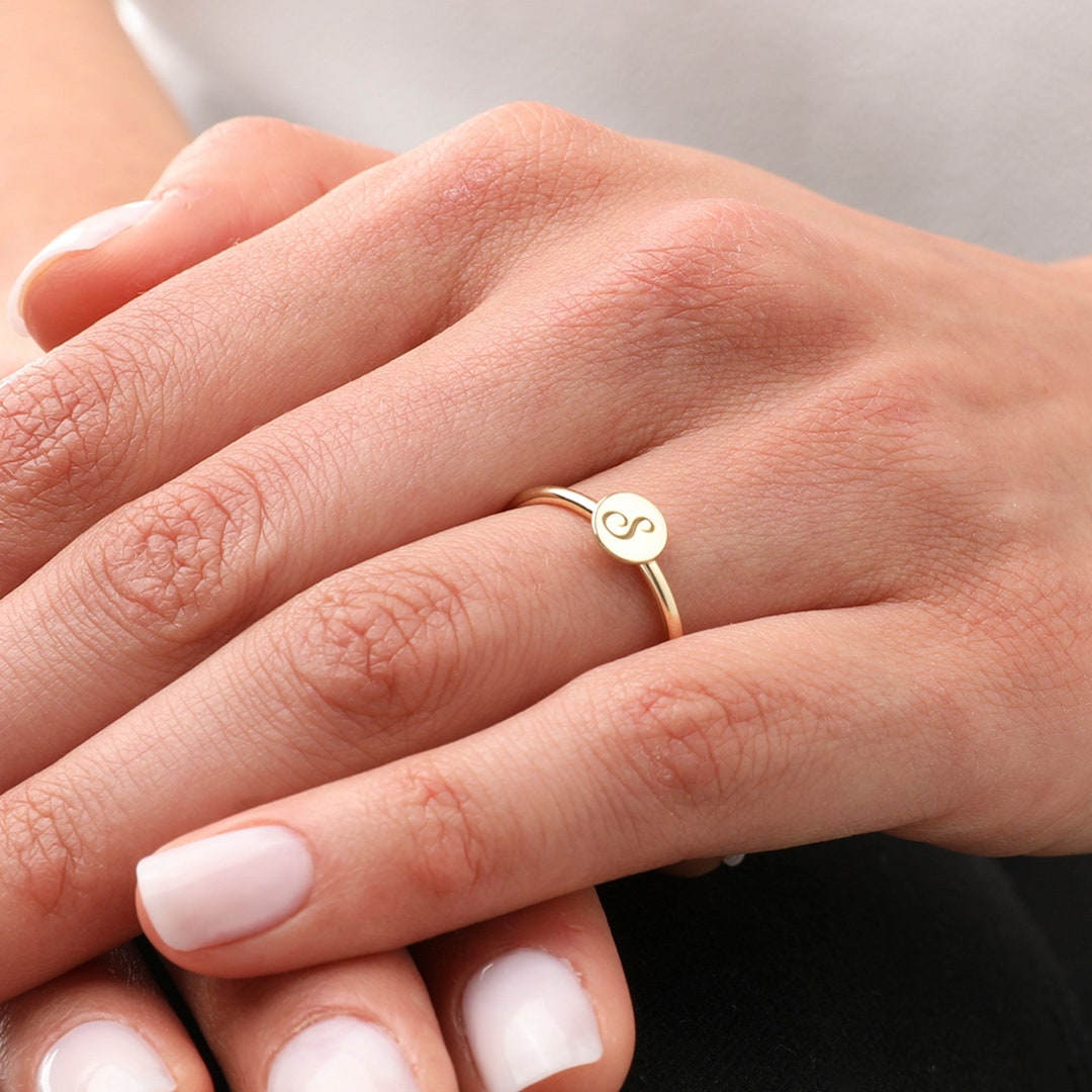 14K Gold Signet Letter Ring, Personalized Signet Ring, Initial Signet ...