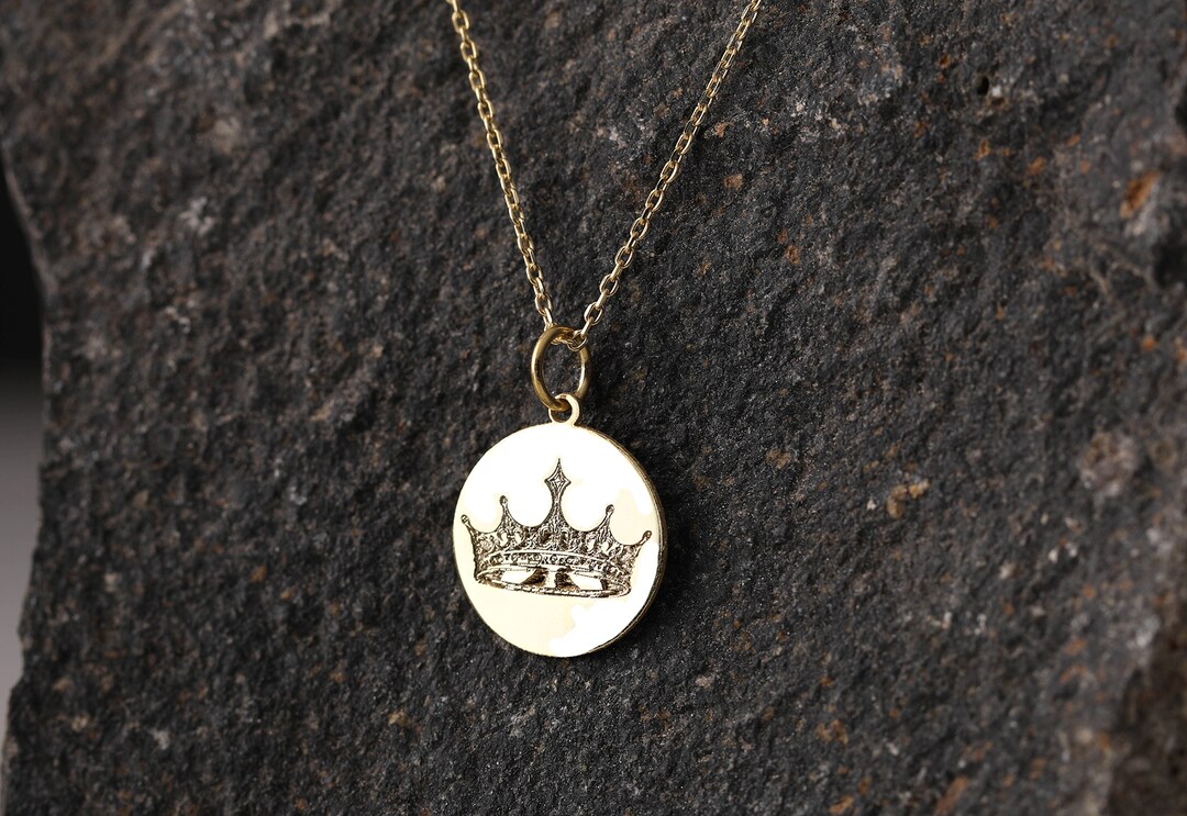 14K Yellow Gold Crown Necklace, Personalized Crown Pendant, Tiara ...