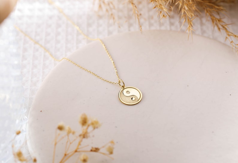 14k Gold Yin Yang Necklace, Personalize Yin Yang Pendant, Tai Chi ...