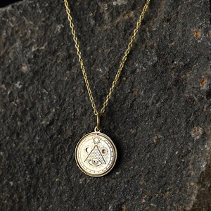 14k Gold All Seeing Eye Necklace, Personalized Pyramid Pendant, Masonic ...