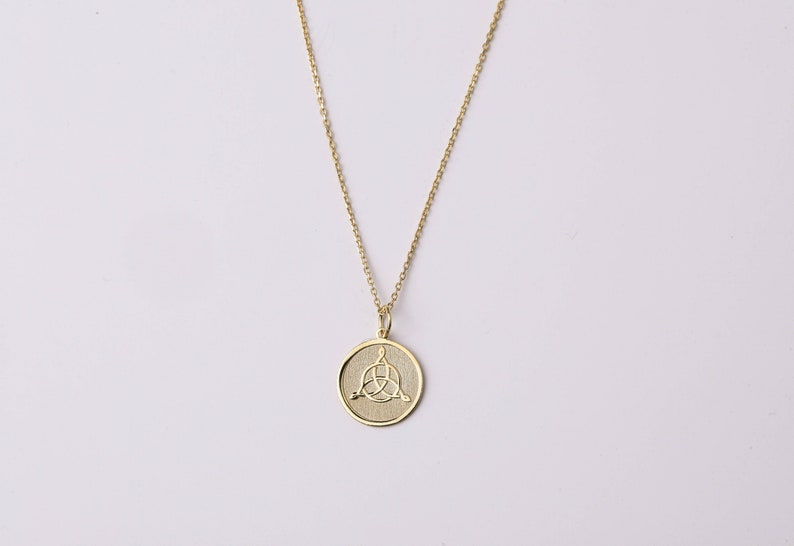 14k Gold Triquetra Necklace Personalized Triquetra Necklace - Etsy