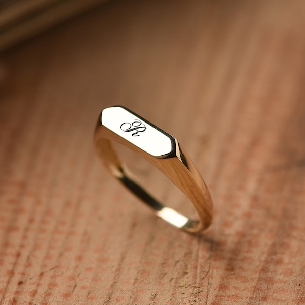 Womens Signet Ring - Etsy