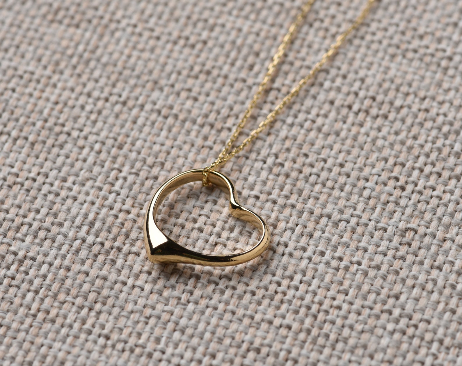 14k Gold Open Heart Necklace, Open Heart Pendant, Gold Necklace for Her ...