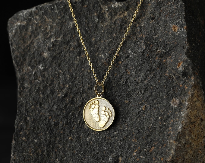 14K Solid Gold Tiny Mini Baby Feet Necklace 14K Solid Gold - Etsy