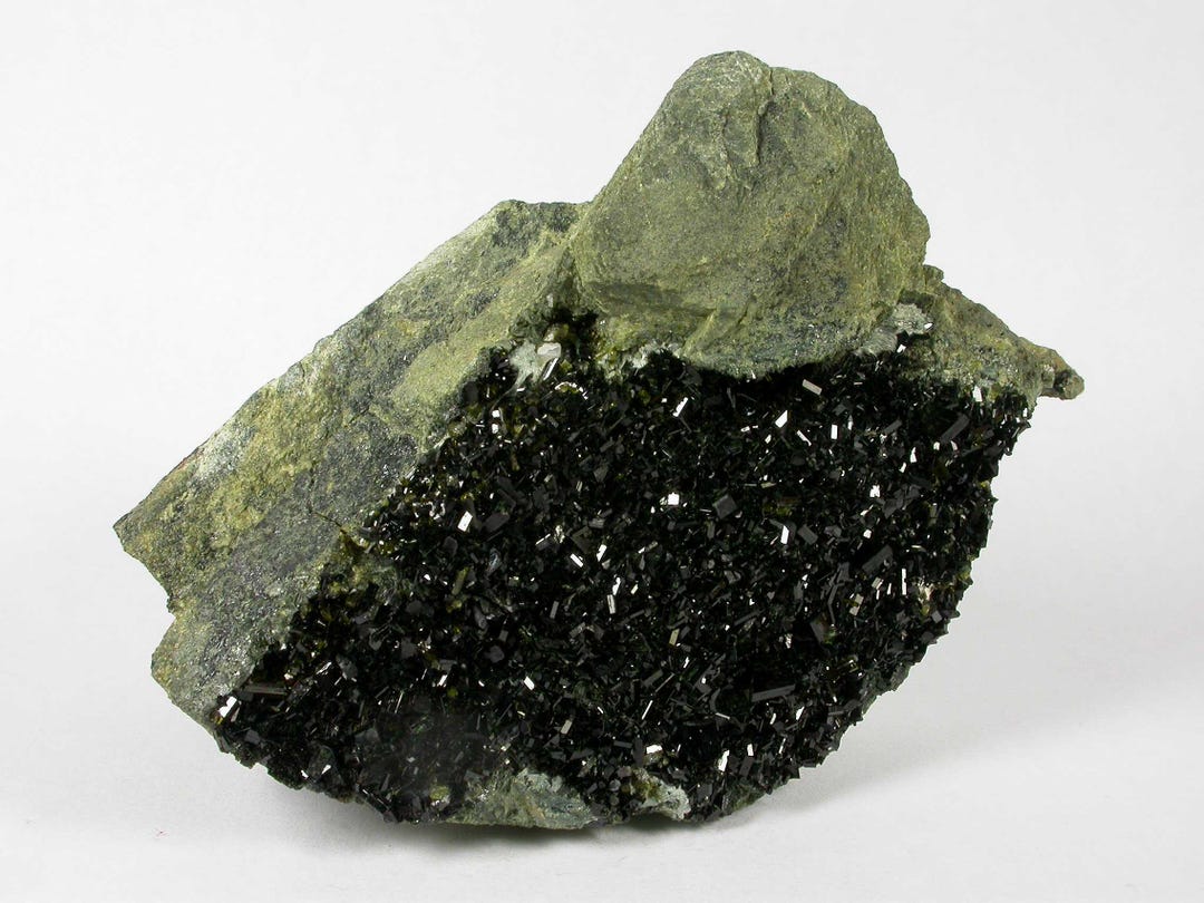 AUGITE CRYSTALS Rare Augite Crystals on Matrix From Austria. - Etsy
