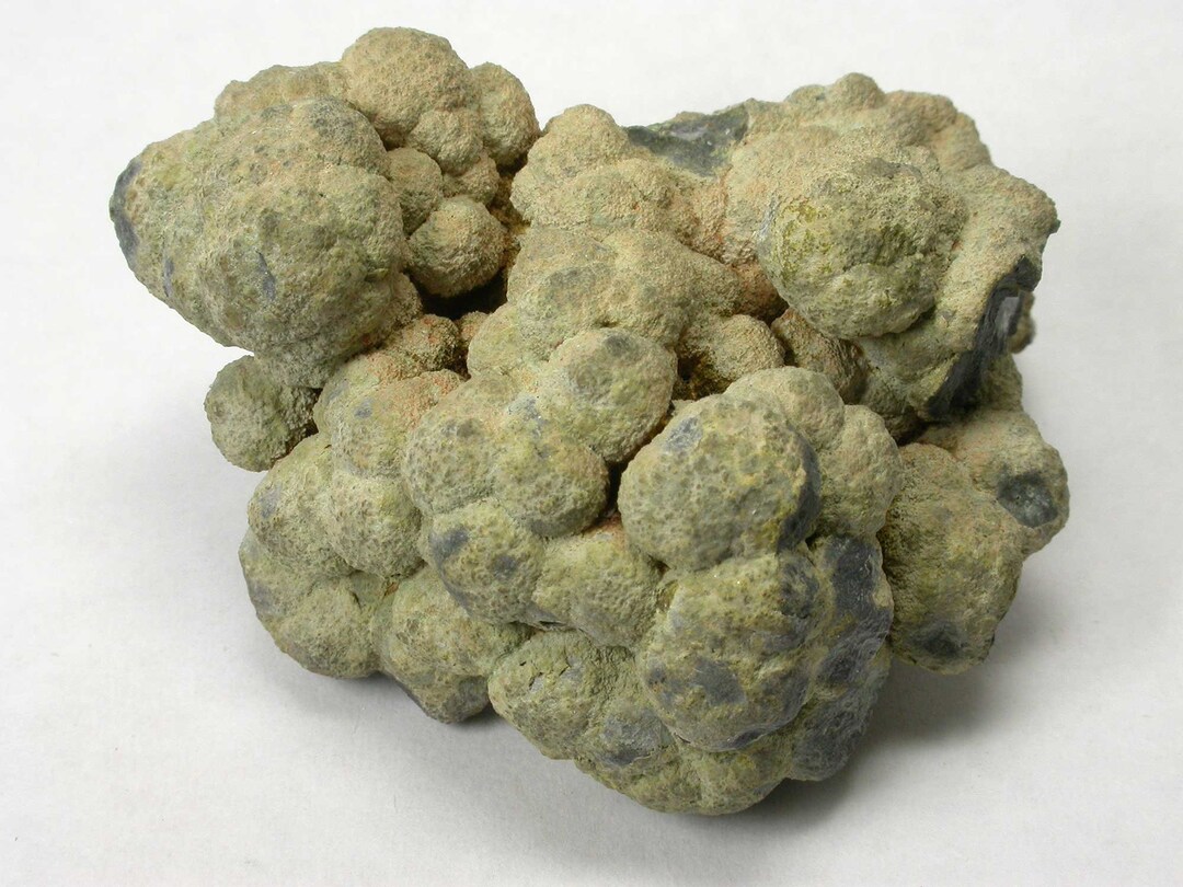 MOTTRAMITE Rare Mottramite Specimen From Tsumeb, Namibia. - Etsy