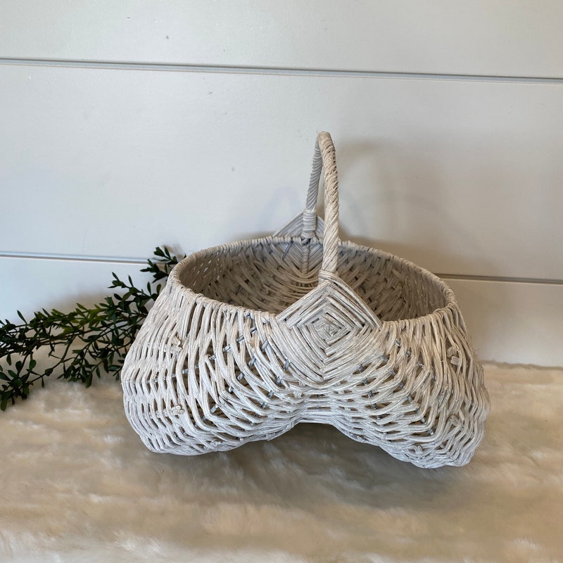 White Basket - Etsy
