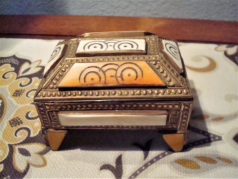 Vintage HANDMADE MORROCAN BOX Ornate Handmade Brass Plated - Etsy