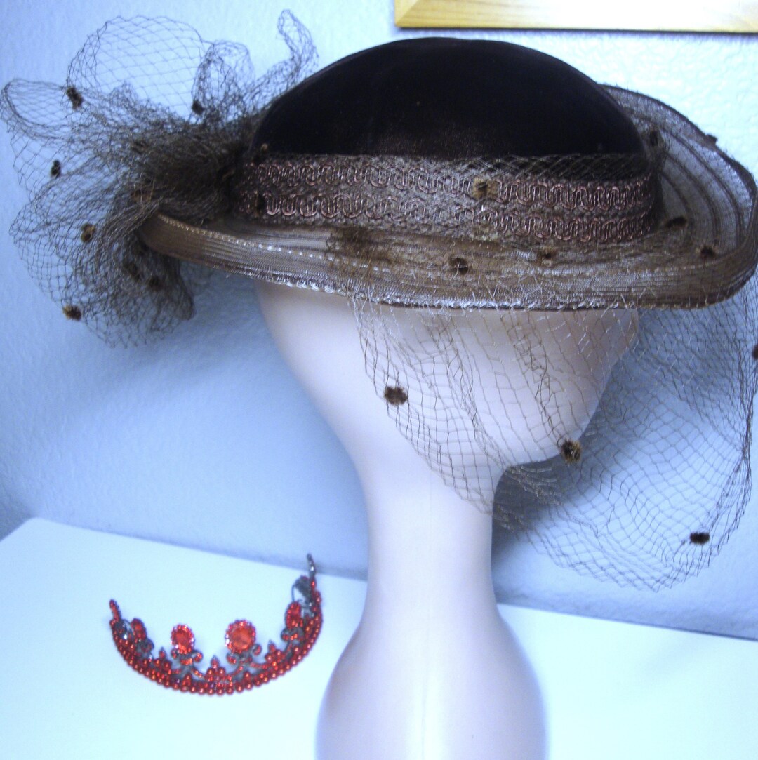 Vintage WHITTALL & JAVITS HAT - Brown Velvet Crown Wide Brim Hat ...