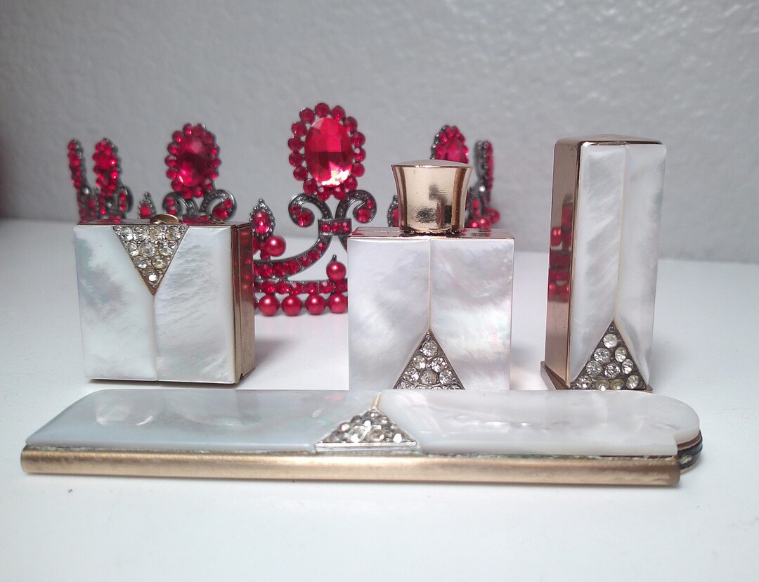 Vintage M.O.P. & RHINESTONES VANITY SET - Mother of Pearl, Rhinestones ...