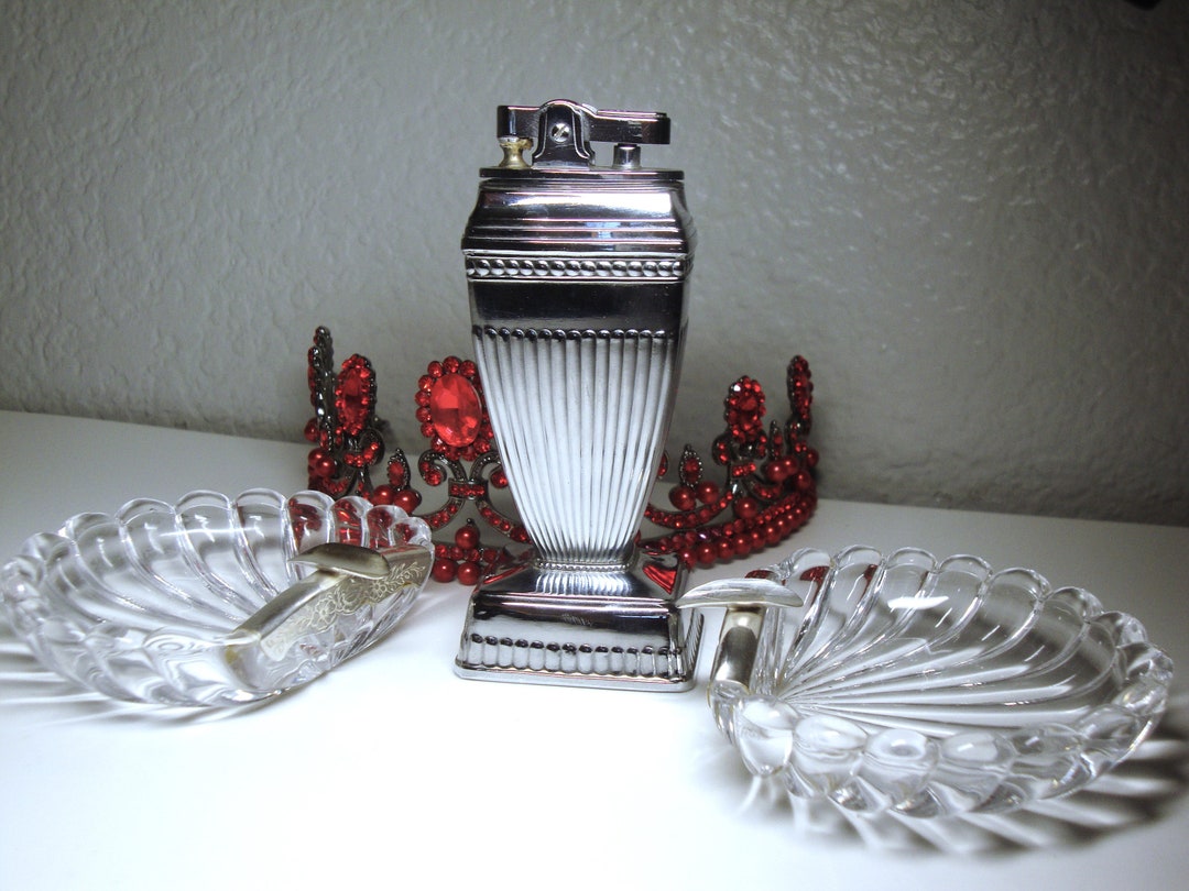 Vintage Working MUSICAL LIGHTER & 800 AHSTRAYS (2) - Working Chrome ...