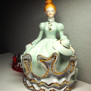 Vintage BELLE MUSIC BOX - Porcelain Southern Belle Music Box - Green ...