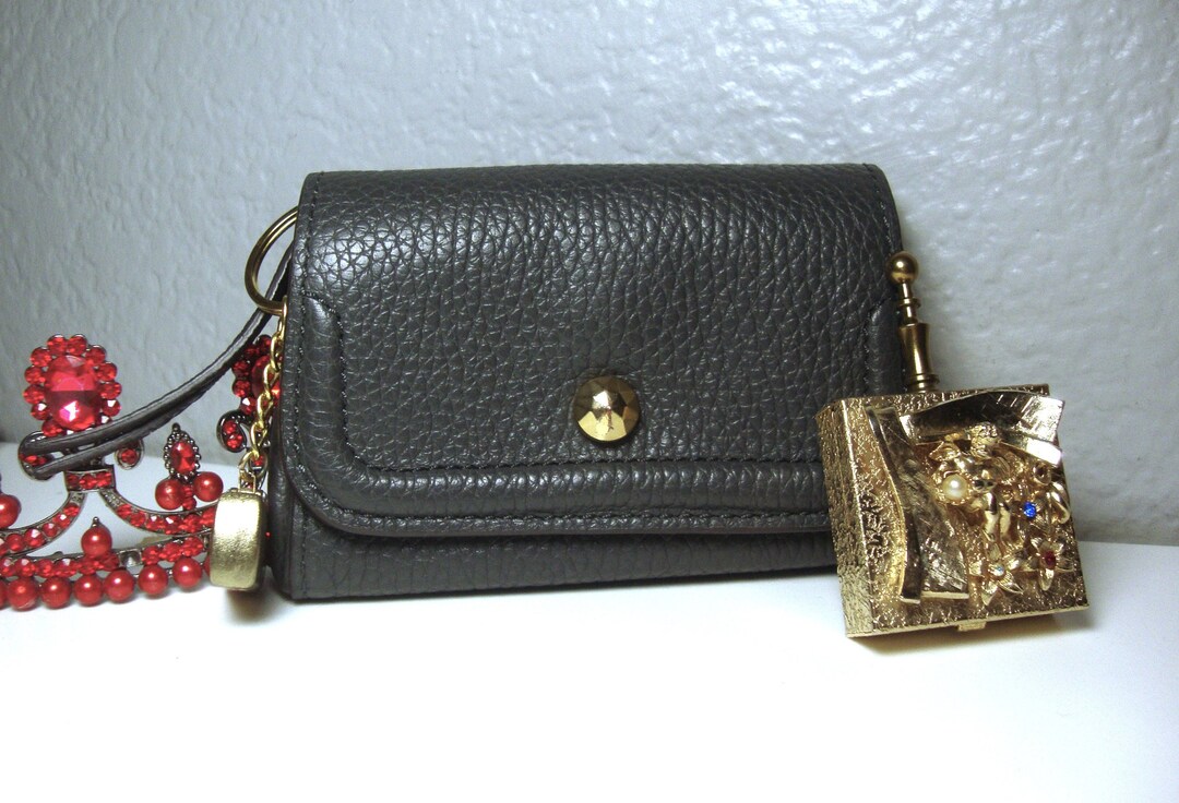 Vintage Working LIGHTER, ASHTRAY & WALLET Working Gold Keychain Lighter ...