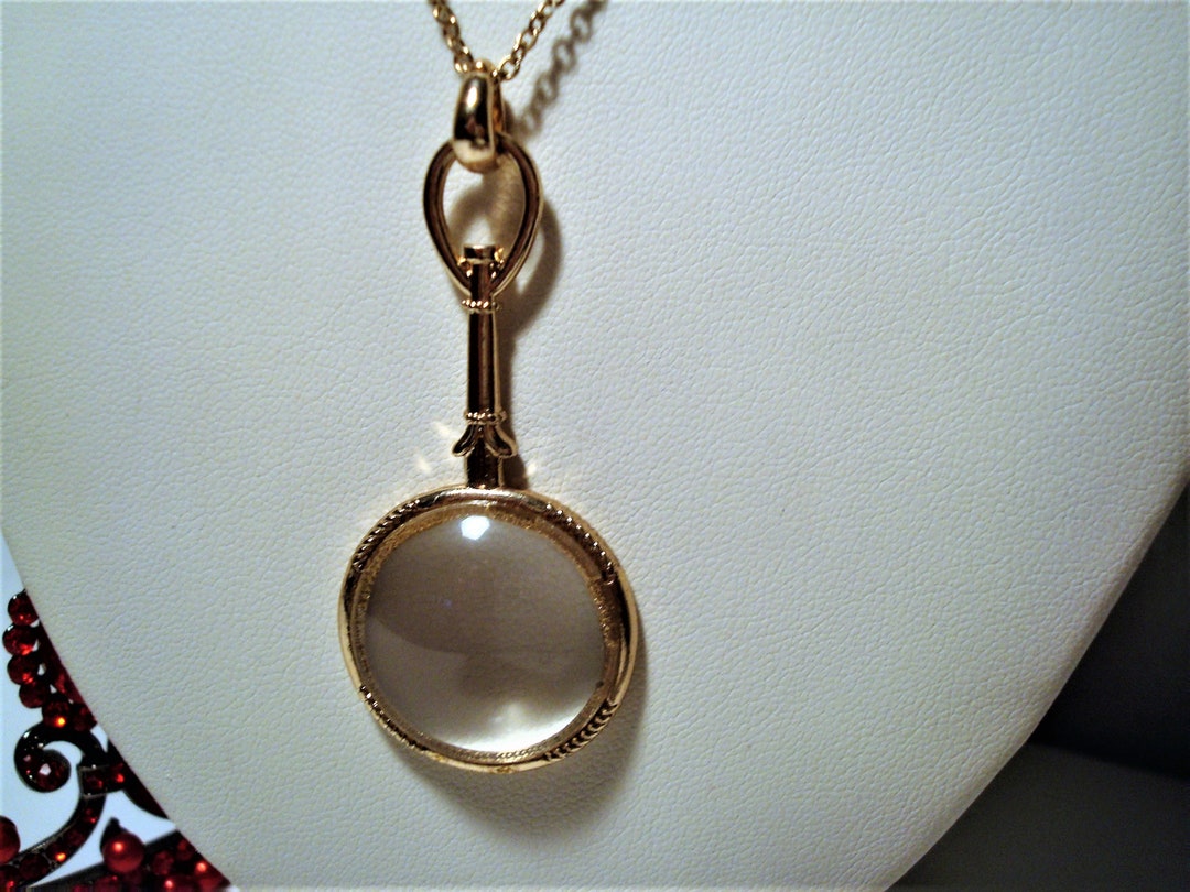 Vintage DOME MAGNIFYING PENDANT - Unique Gold Plated Dome Magnifying ...