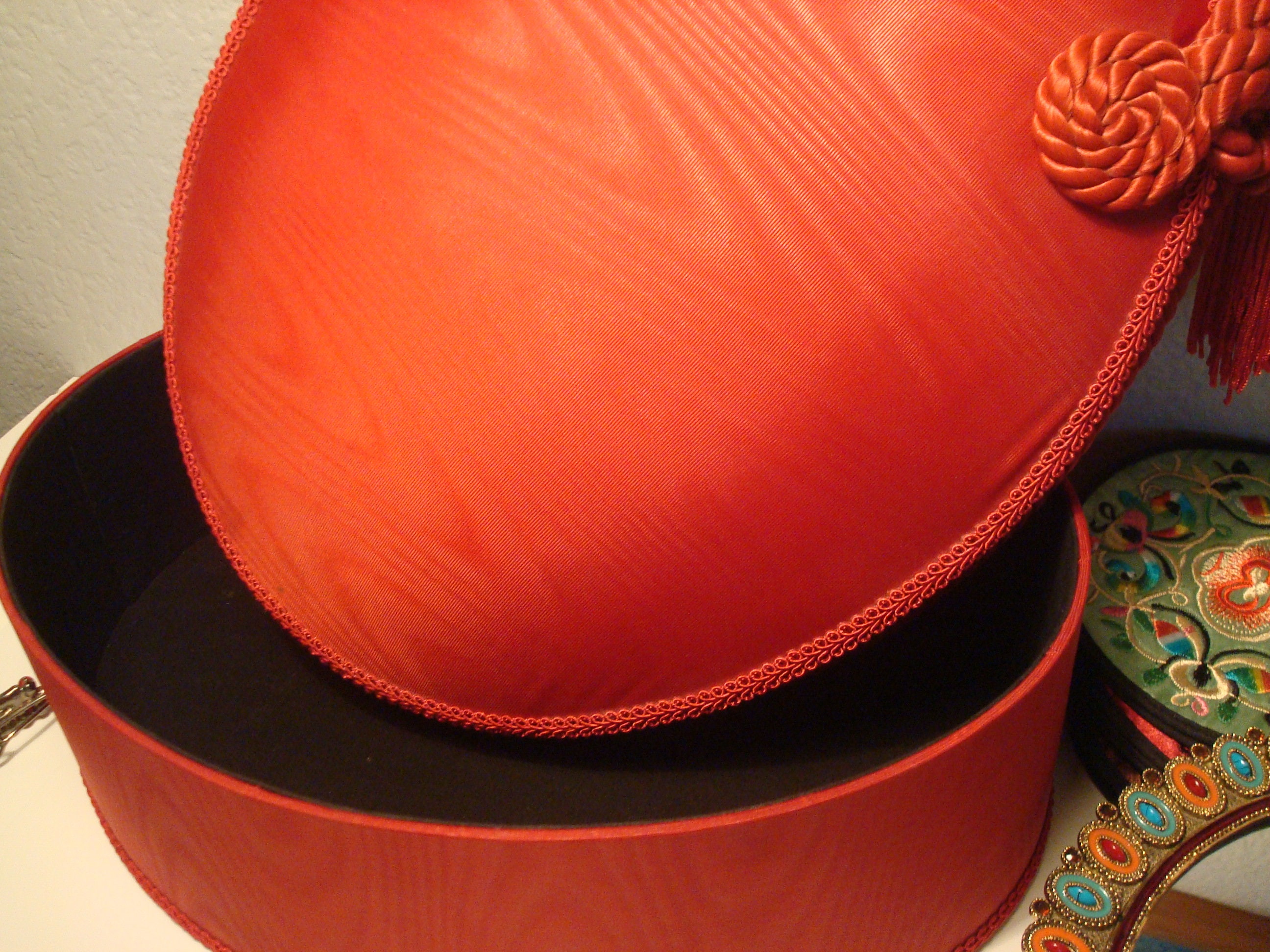 Vintage Boudoir Decor Set: Red Hat Box, Enamel Handmirror, Oriental ...