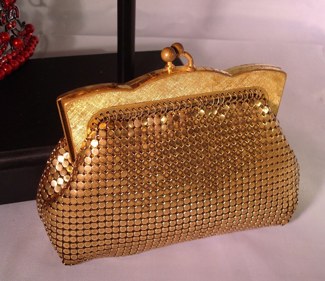Vintage METAL CHANGE PURSE Shiny-gold Tone Metal Mesh Change - Etsy