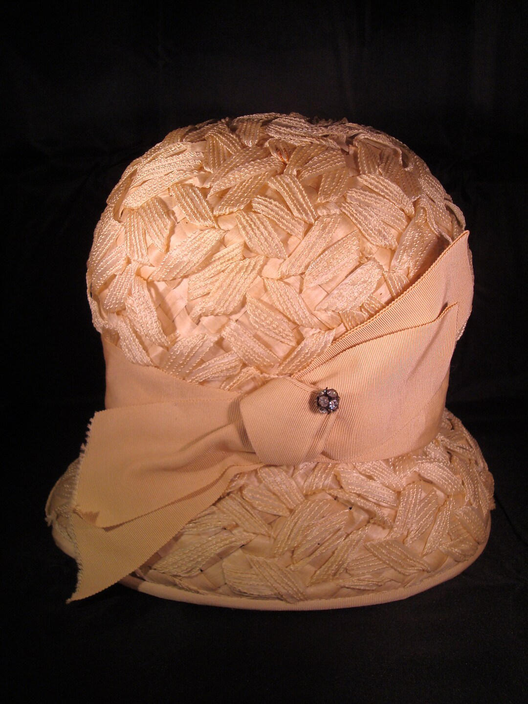 Vintage STRAW-FABRIC CLOCHE Stunning Weaved Straw-fabric - Etsy