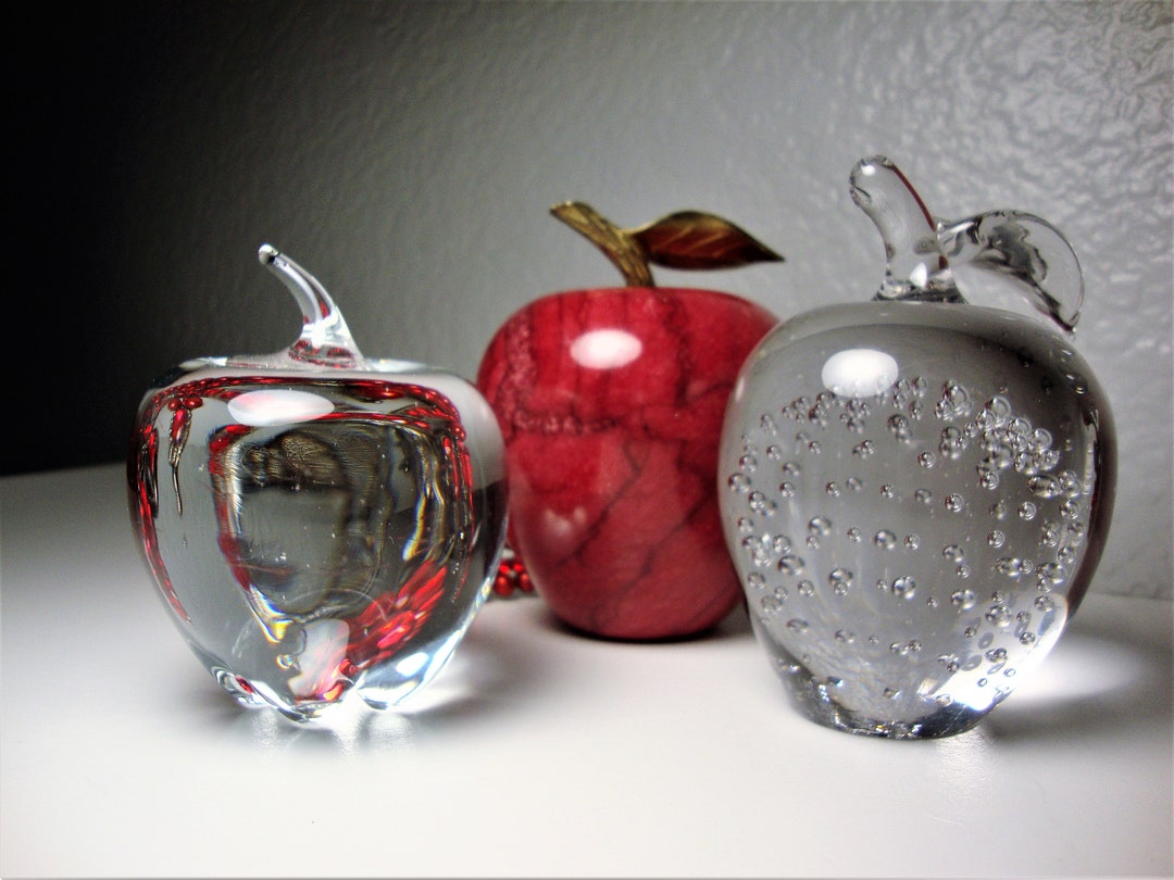 Vintage APPLE PAPERWEIGHT BUNDLE - Set of (3) Apple Paperweights: Red ...