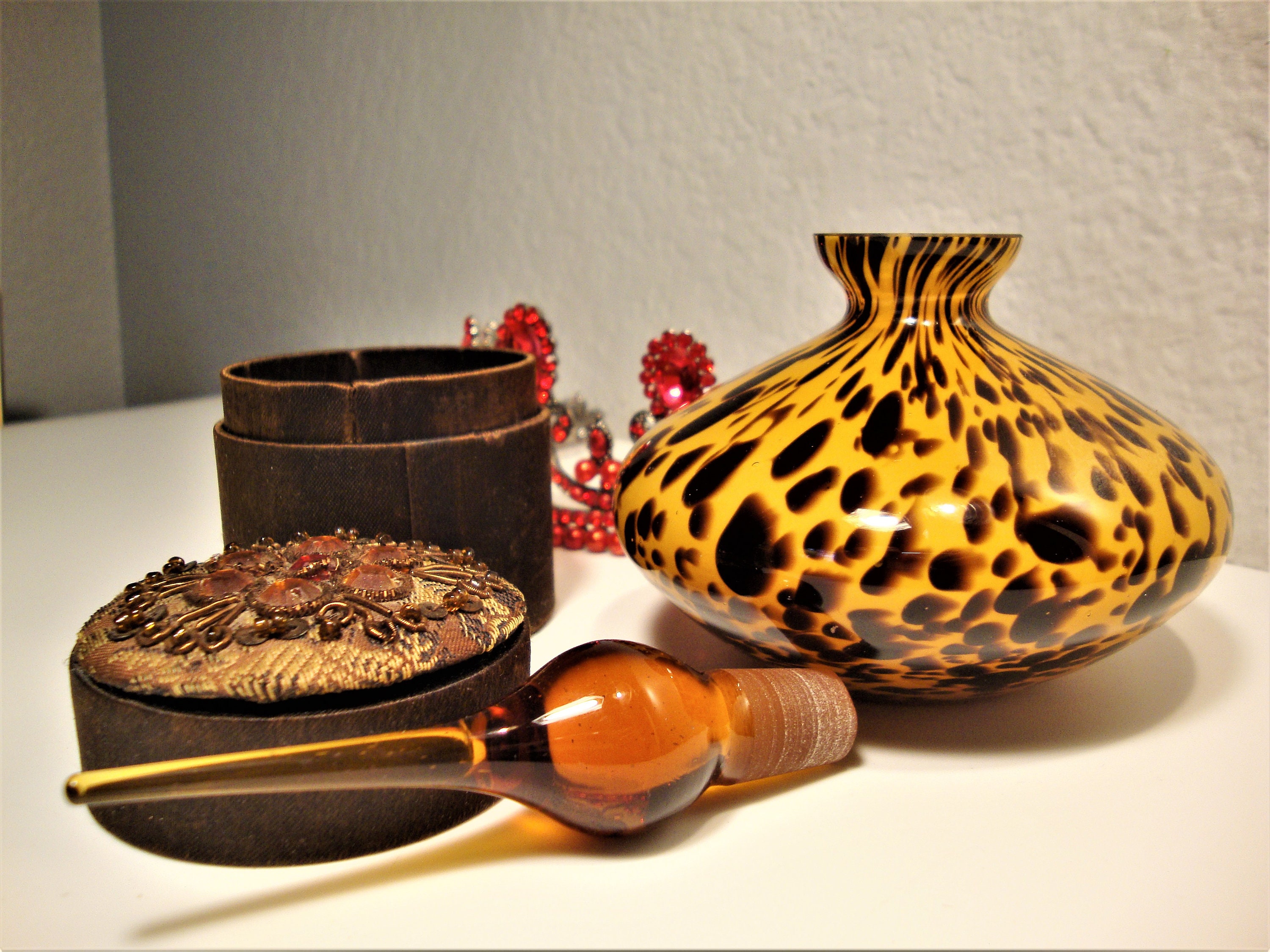 Vintage PERFUME BOTTLE & BOX Glass Tortoise-shell Perfume - Etsy