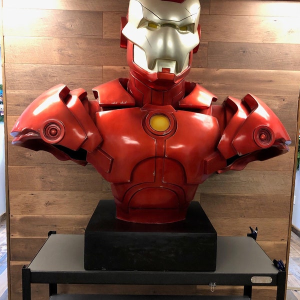 Invincible Statue - Etsy