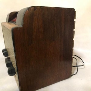 Vintage Cool 1948 Emerson Radio Model 1003 Now A Bluetooth Speaker Free ...