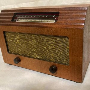 Vintage Deco 1946 Temple Radio E 514 Totally Refurbished Looks & Sounds ...