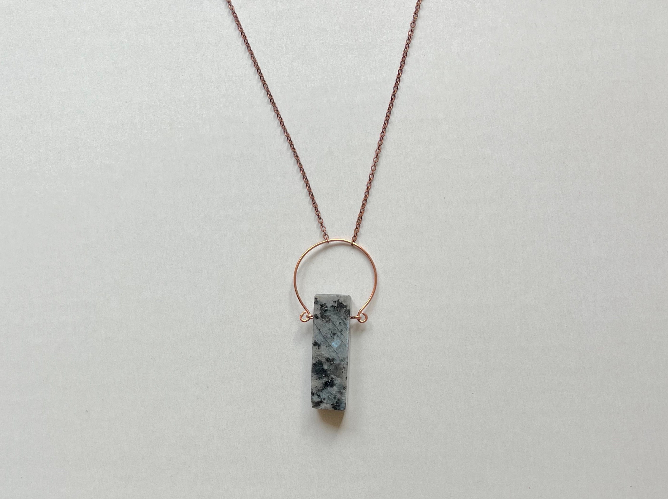 Circle Gem Necklace - Etsy