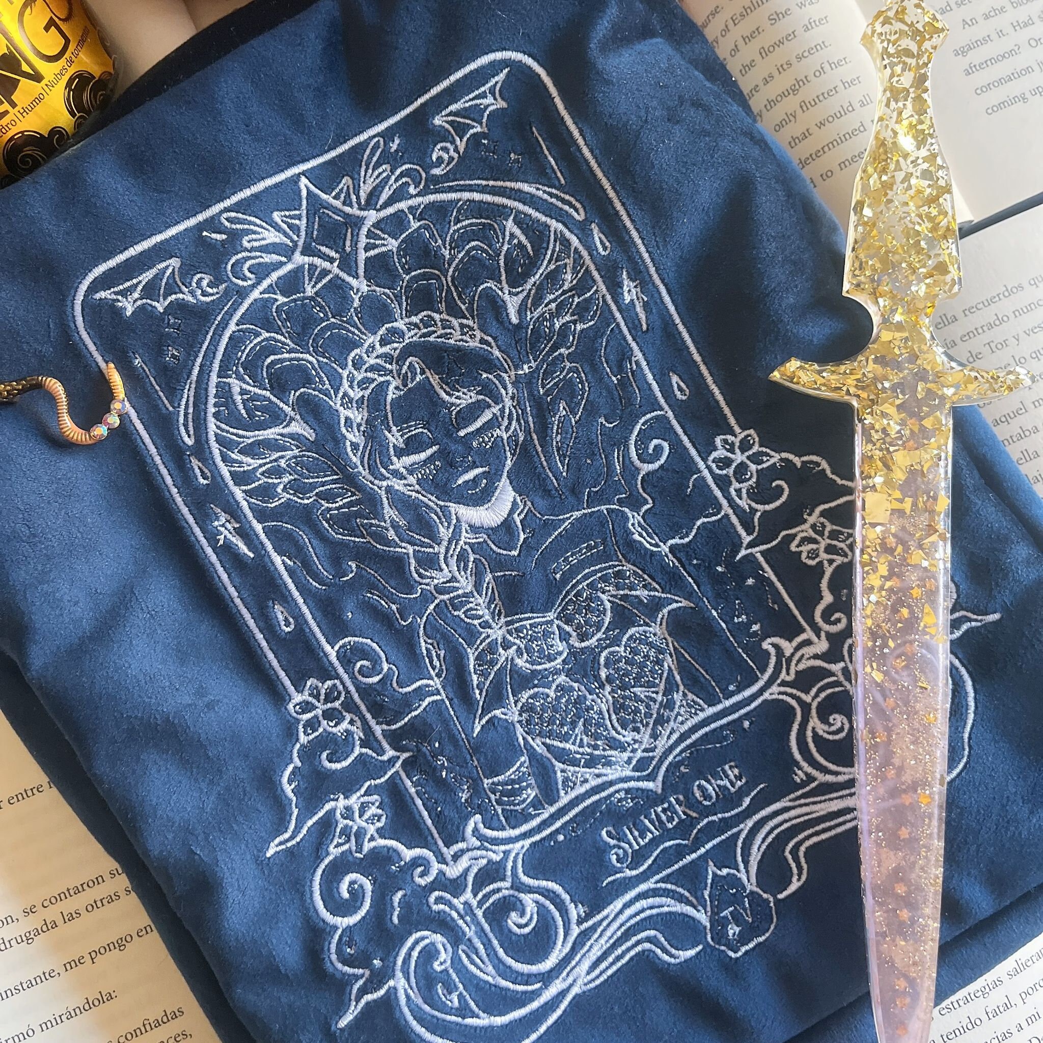 Fourth Wing Limited Edition Book Cover - Etsy