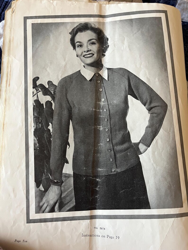 1940’s Raglan Cardigan Knitting Pattern - Etsy