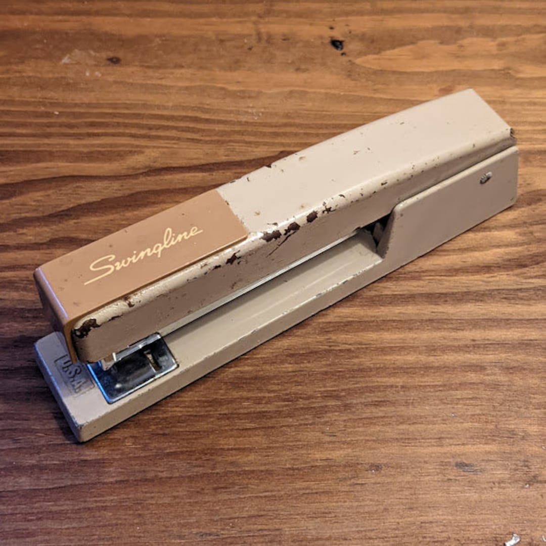 Retro Swingline Stapler, Vintage Beige Swingline Brand Stapler Office ...