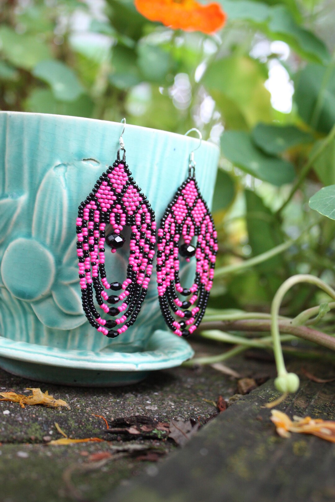 Native American Beaded Earrings Pink and Black Seed Bead Jewelry ...