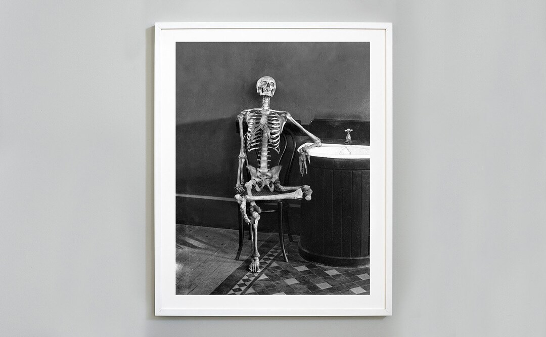 Skeleton Relaxing Print, Skull Print, Anatomical Skeleton, Human ...