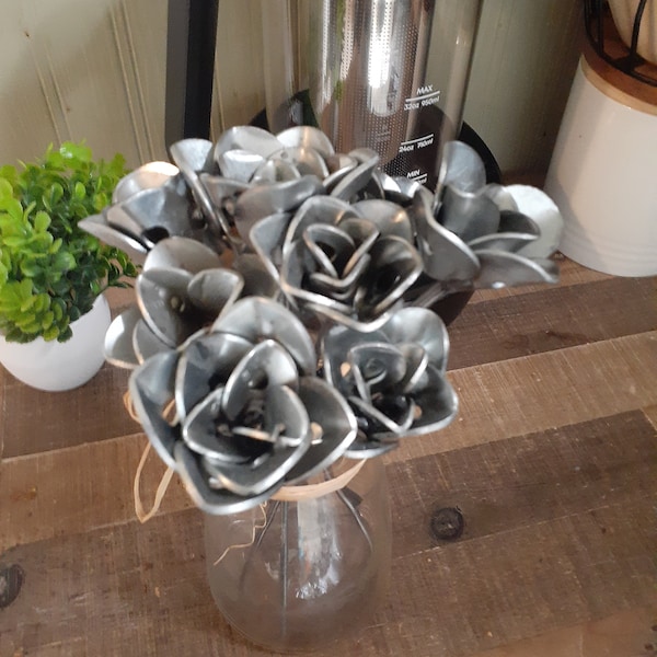 Metal Flowers - Etsy