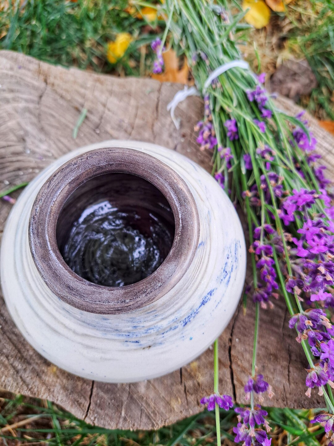 Small Round Ceramic Swirl Vase - Etsy
