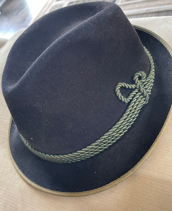 Lambert EST 1861 West Germany Gentleman Black Velvet… - Gem