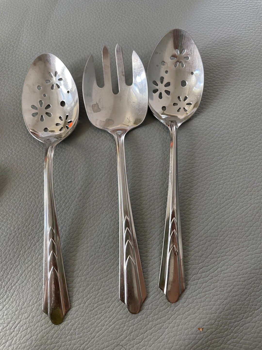 Vintage Ecko Stainless Steel Serving Spoons & Fork Set - Etsy