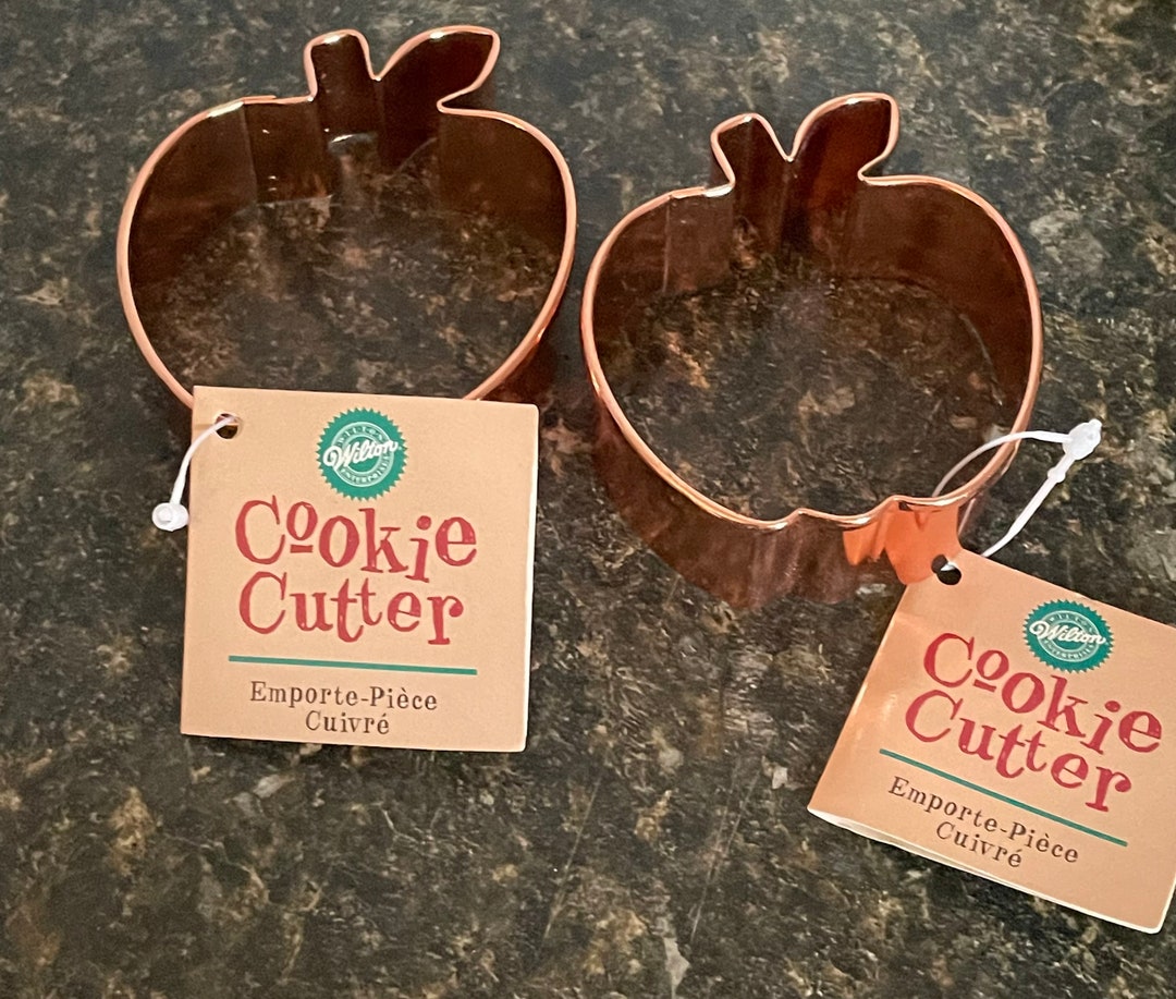 Vintage Set of Two Copper Cookie Cutter . Apple Design Cookie Cutter ...