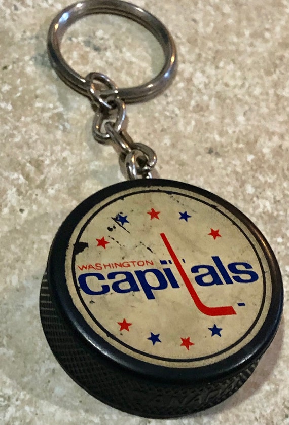 Authentic Vintage NHL Official Keychain-Washington Ca… - Gem