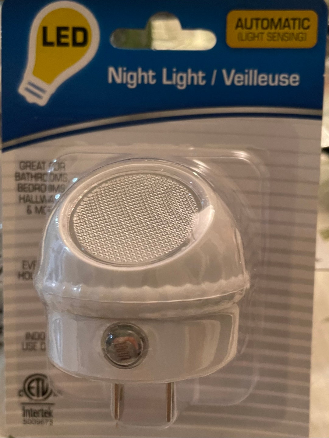 Auto Sensor Plug- in LED Night Light Dome Shaped 360 Swivel New - Etsy