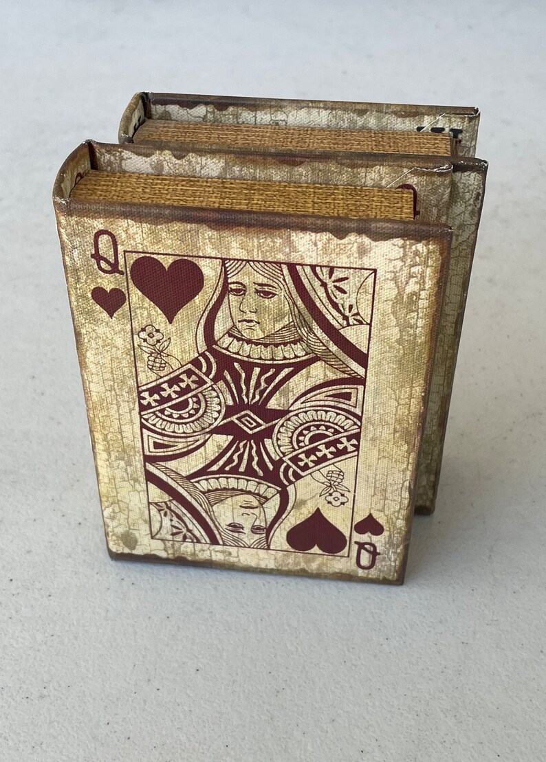 Playing Cards Book Boxes ,set of 2 Storage Boxes Queen of Spade & King ...