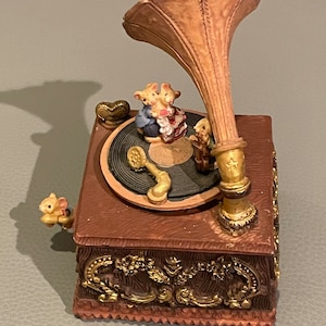 Dancing Mice Mouse Phonograph Music Box - Etsy