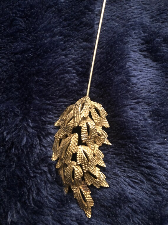 Rare Vintage castle Cliff Long Pin Brooch Leaf 1930s … - Gem
