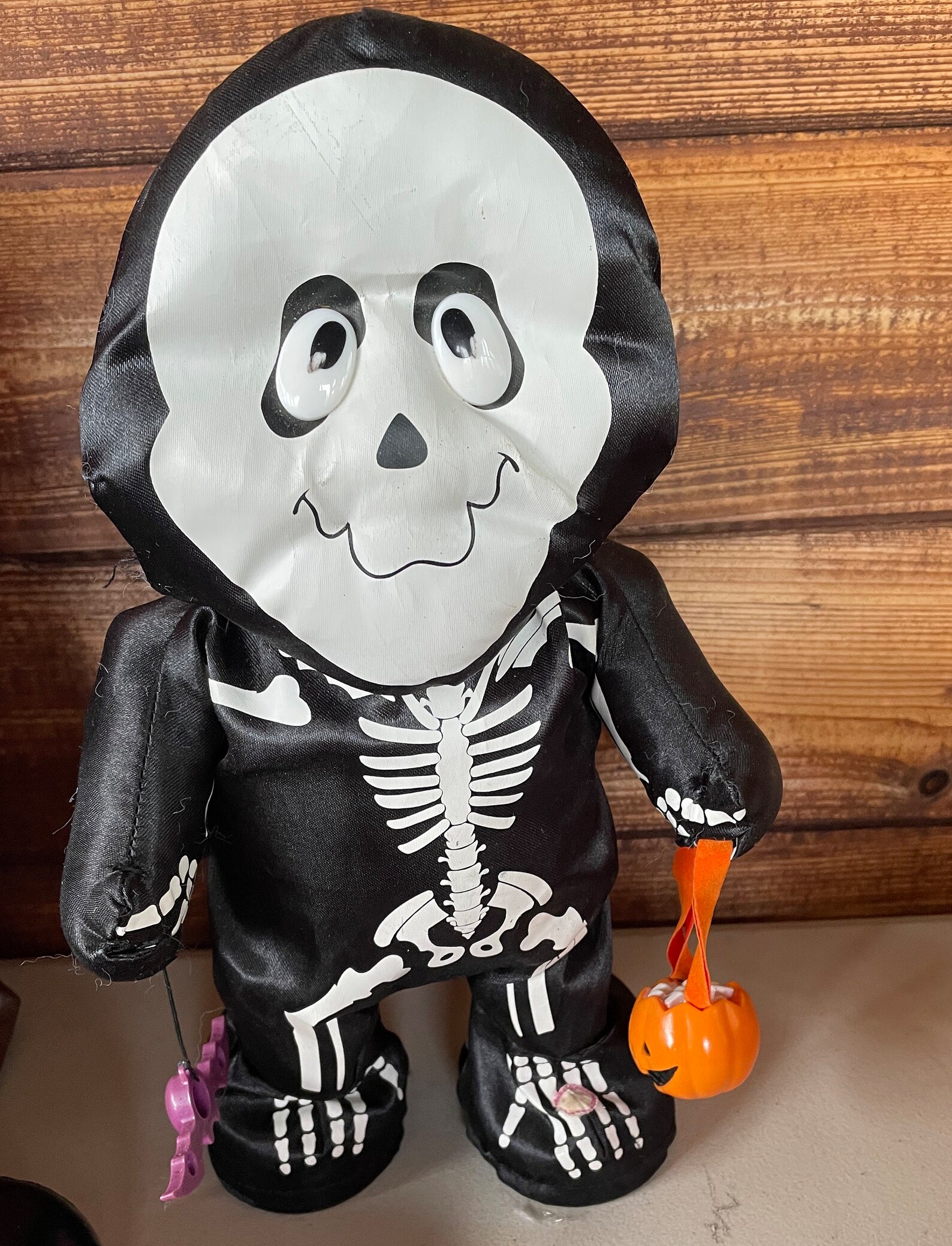 Vintage Gemmy Groovin Ghouls Dancing Super Freak Singing Skeleton ...