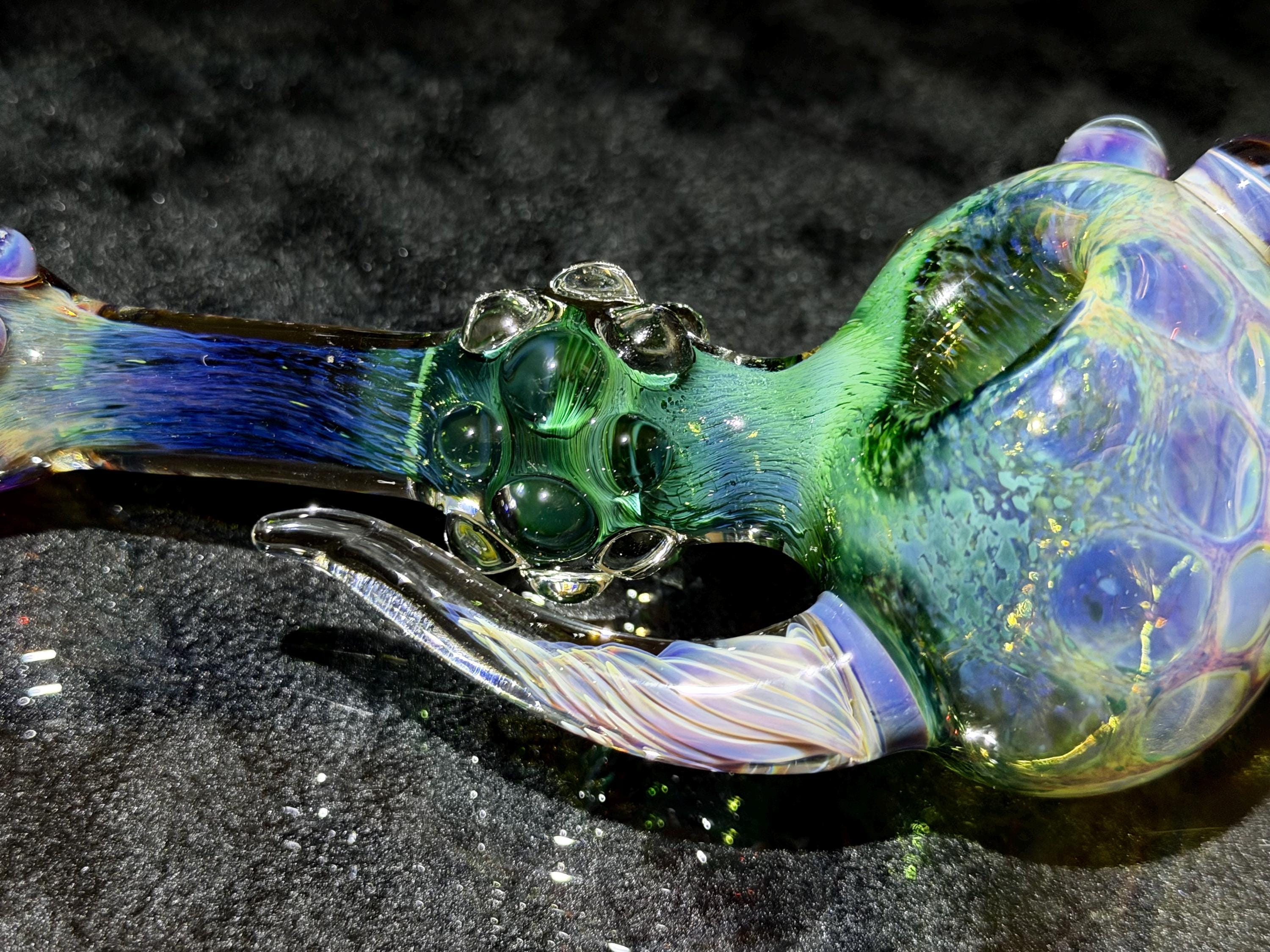Color Changing Honeycomb Hand Pipe With Implosion Horn, Rich Purple ...